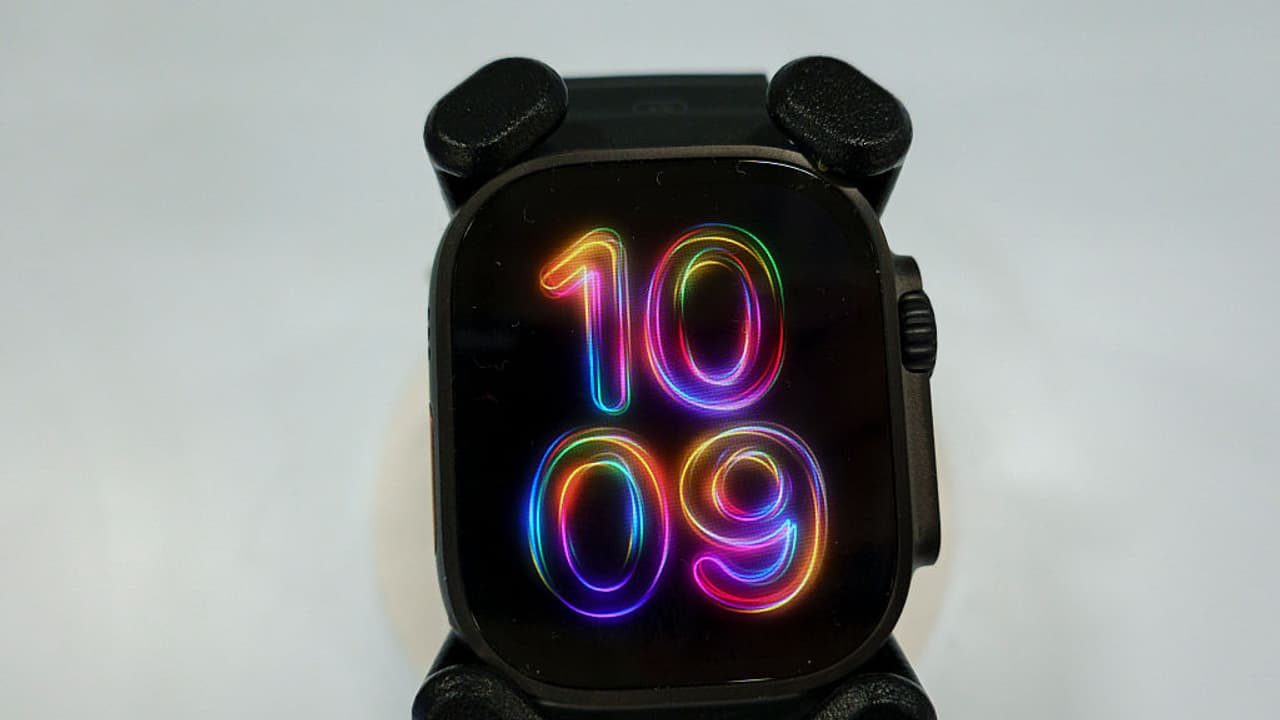 Apple Pays Around Rs 1,750 to Eligible Older Apple Watch Owners in ...