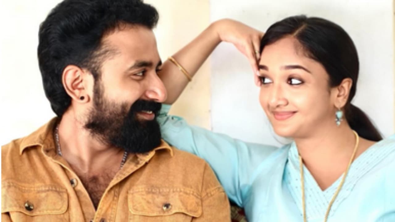 ഞങ്ങളോടൊപ്പമായിരിക്കുന്നതിന് നന്ദി; സന്തോഷം പങ്കുവെച്ച് പ്രേക്ഷകരുടെ ...