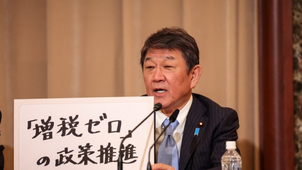 'Trump Whisperer' Ex-Minister Toshimitsu Motegi Joins Japan PM Race ...
