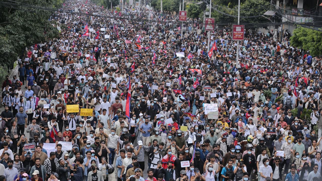 Gen Z protest Nepal govt revokes social media ban; നേപ്പാളി ...