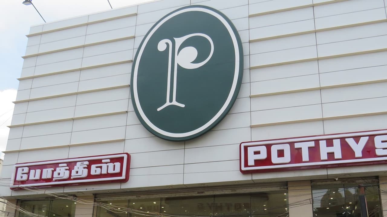 Pothys: காலையிலேயே போத்தீஸ் நிறுவனங்களை ரவுண்ட் கட்டும் ஐடி! 25 ...