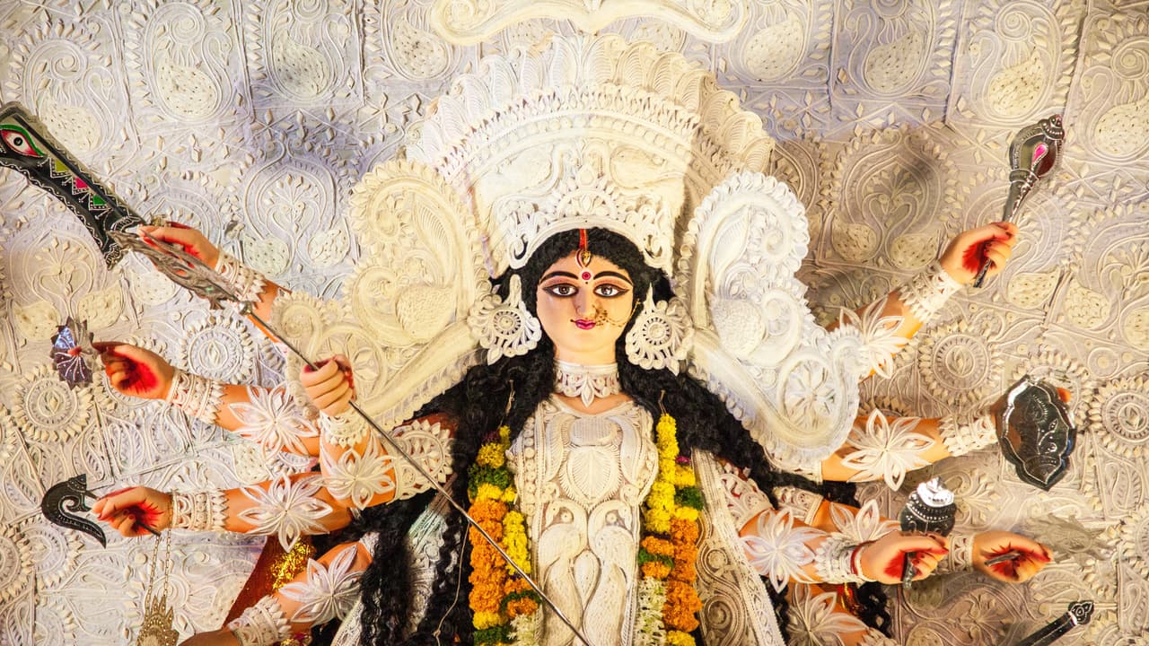 Happy Mahalaya 2025: 10 wishes, images, captions to share with loved ...