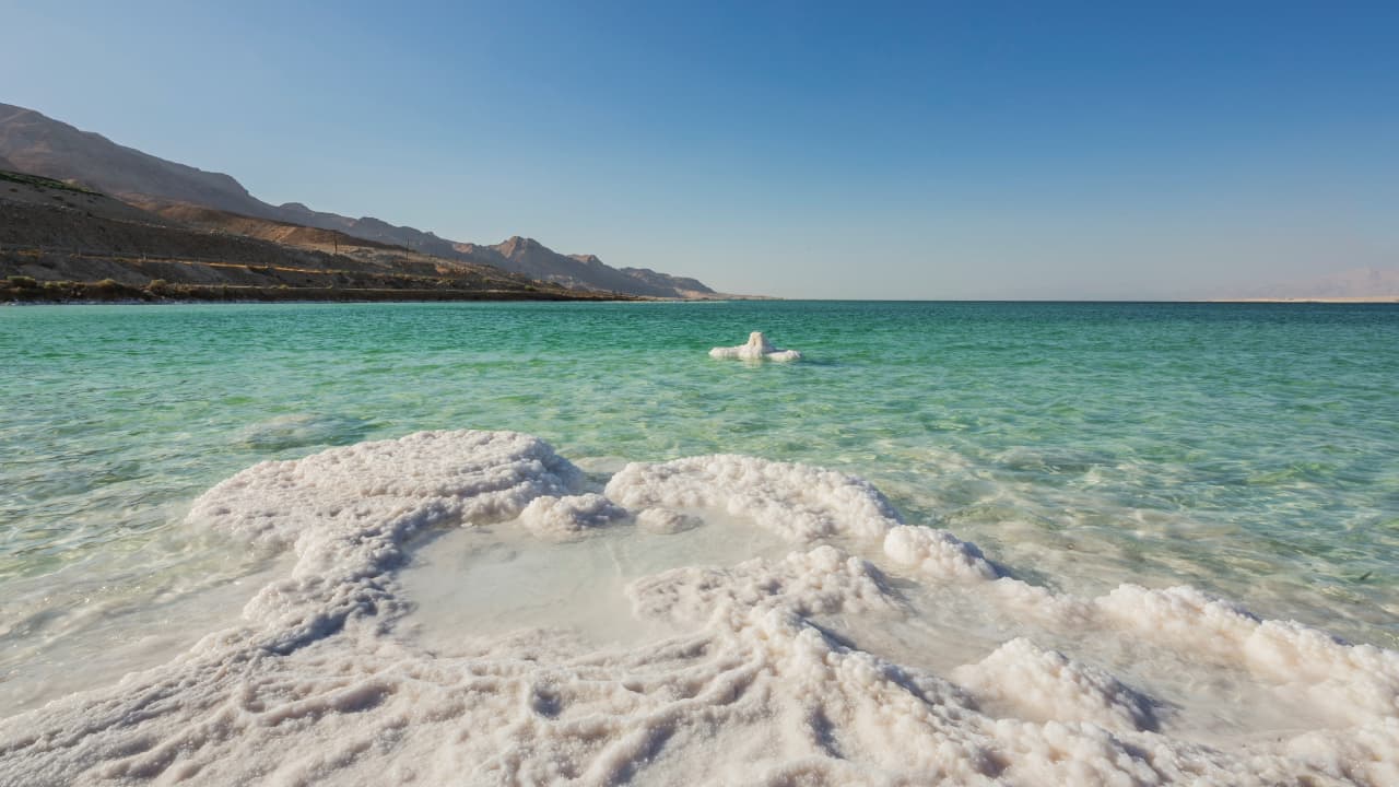Giant Salt Formations Growing Under the Dead Sea Leave Scientists ...