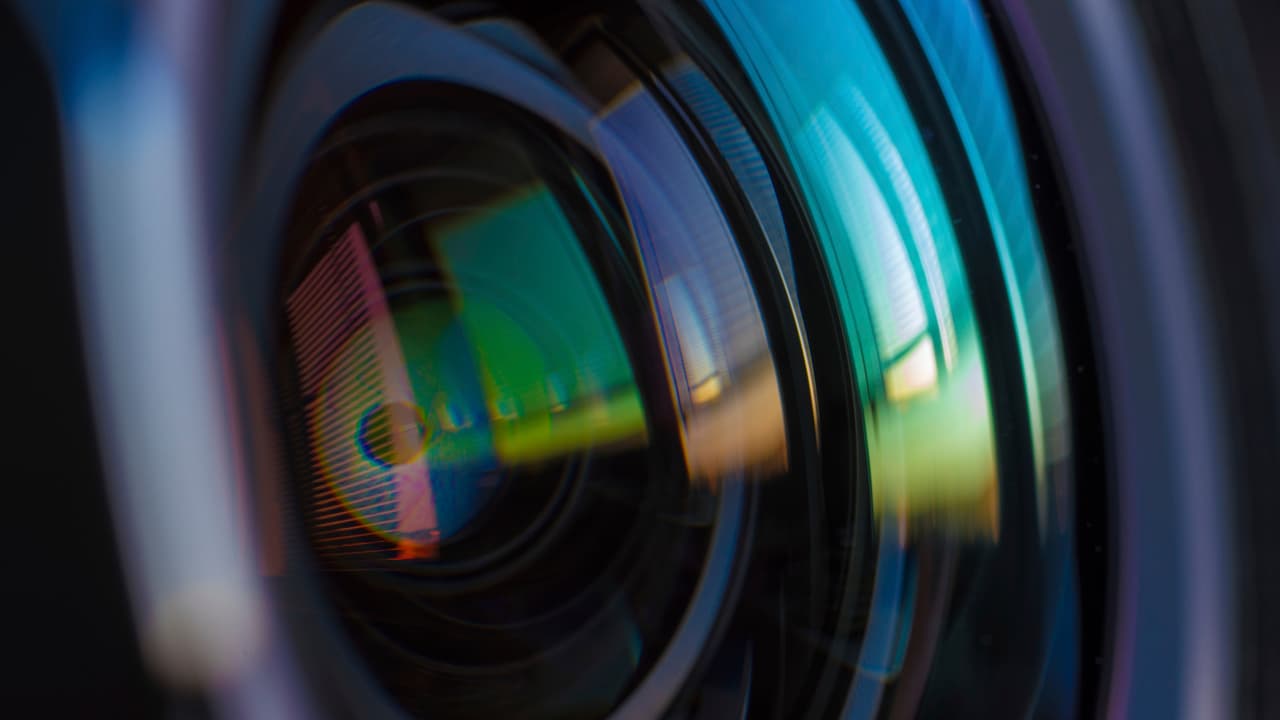 Tiny Metalenses Could Revolutionise Cameras in Phones, Drones, and ...