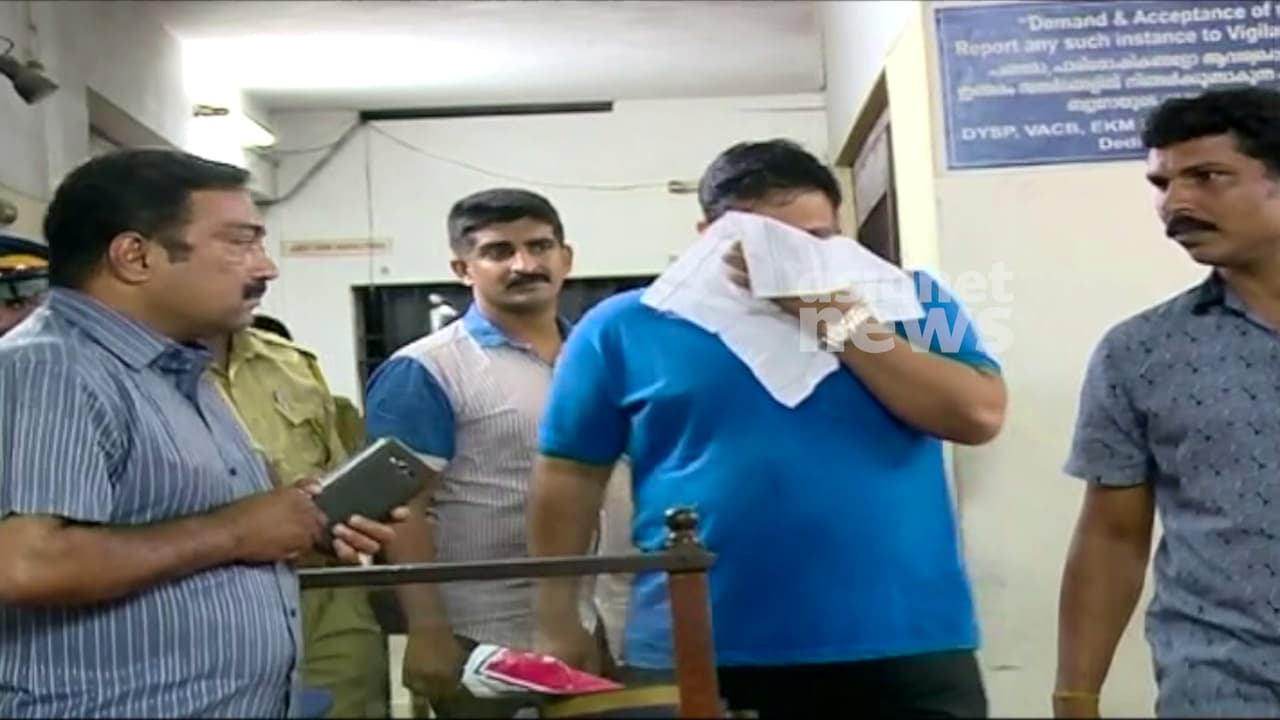 Dhanesh Mathew Manjooran sentenced one year prison റോഡിൽ യുവതിയെ ...