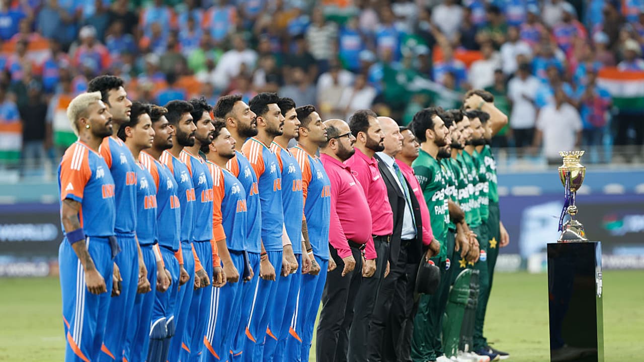 Mohsin Naqvi all set to present Asia Cup trophy: ഏഷ്യാ കപ്പ് കിരീടം ...