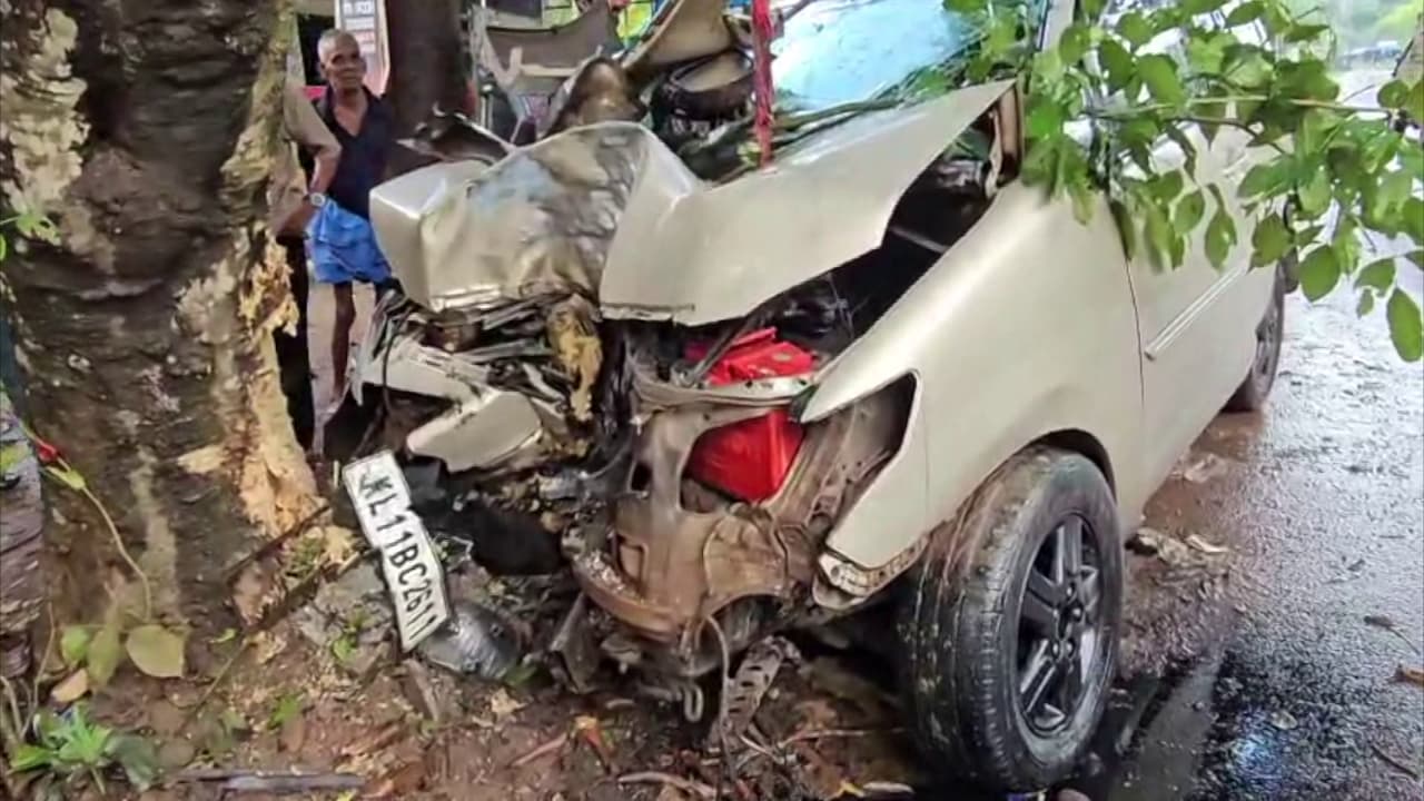 ഇന്നോവ കാർ മരത്തിലിടിച്ച് അപകടം, ചികിത്സയിലായിരുന്ന രണ്ട് പേർ കൂടി ...