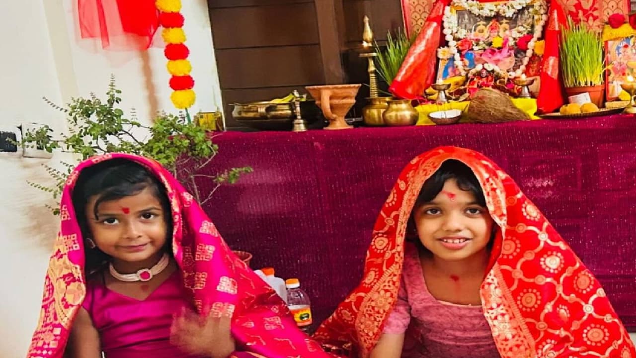 Kanya Poojan 2025: नवरात्रि के दौरान कन्या न मिले तो क्या करें? जानिए ...