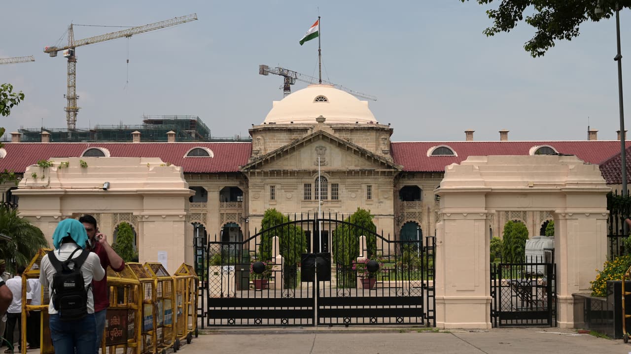 'Pakistan Zindabad' Post: Allahabad HC Says Freedom of Expression Must ...