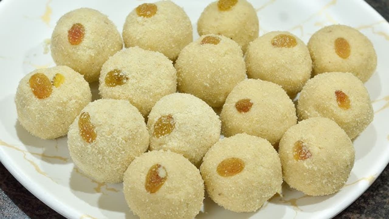 Diwali Faral Recipe : दिवाळीच्या फराळात तयार करा रवा लाडू, वाचा स्पेशल ...