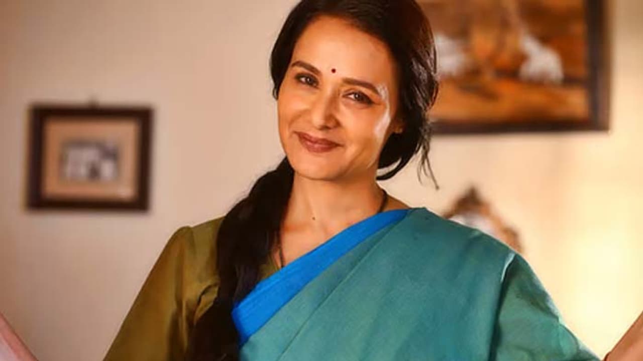 Amala Akkineni Opens Up About Ties with Naga Chaitanya's Wife Sobhita ...