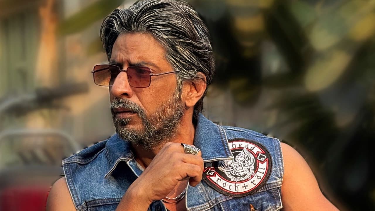 Shah Rukh Khan’s Lookalikes Earn Big! Here’s How Much They Make ...