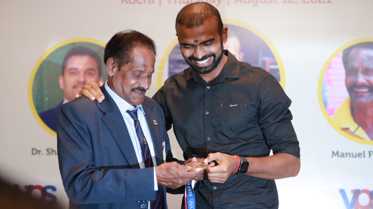 കേരളത്തിന്‍റെ ആദ്യ ഒളിംപിക്സ് മെഡല്‍ ജേതാവ് മാനുവല്‍ ഫ്രെഡറിക് ...