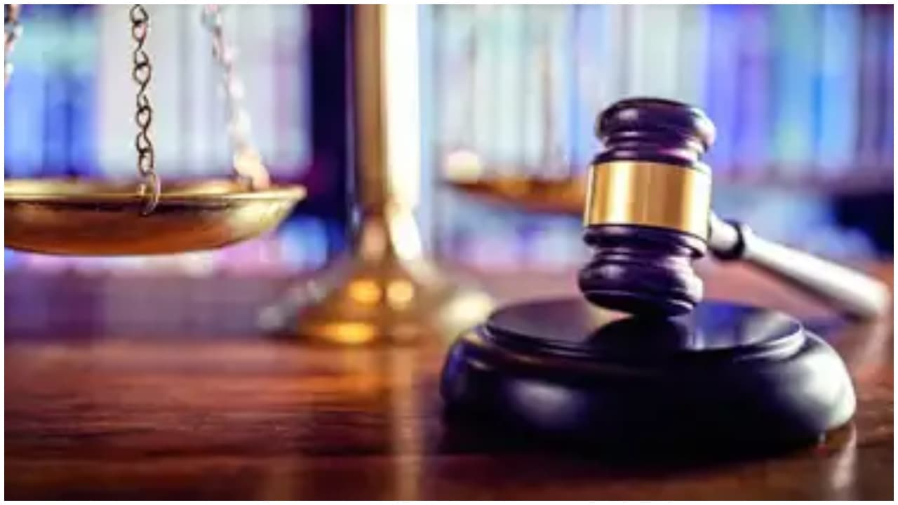 ചെറിയ ടൈപ്പിങ് പിഴവ്, കൊടുക്കേണ്ടി വന്നത് വലിയ വില; ഒരു വർഷം യുവാവ് ...