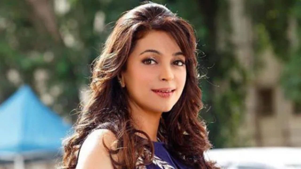 Juhi Chawla Birthday: 5 Films REJECTED By The Actress Which Became ...