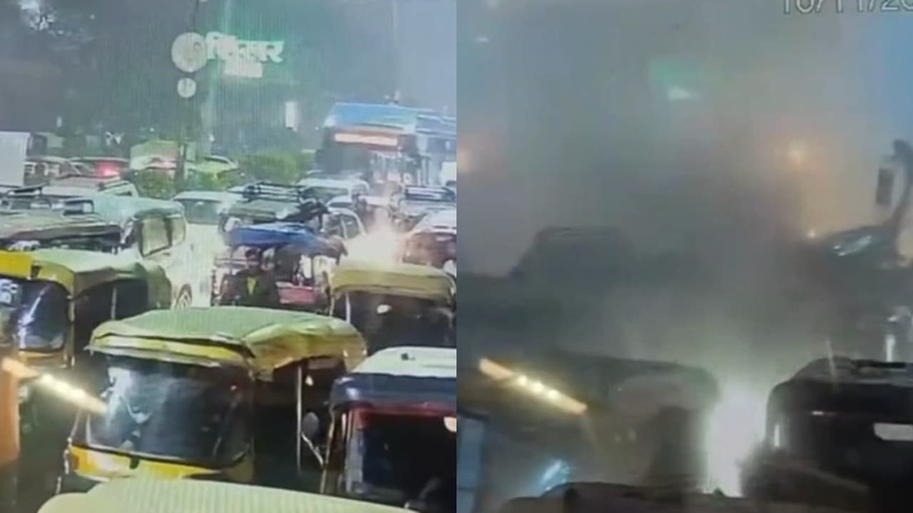 ഓട്ടോകളും കാറുകളുമടക്കം തിങ്ങിനിറഞ്ഞ തിരക്കേറിയ നിരത്തിലെ സ്ഫോടന ...