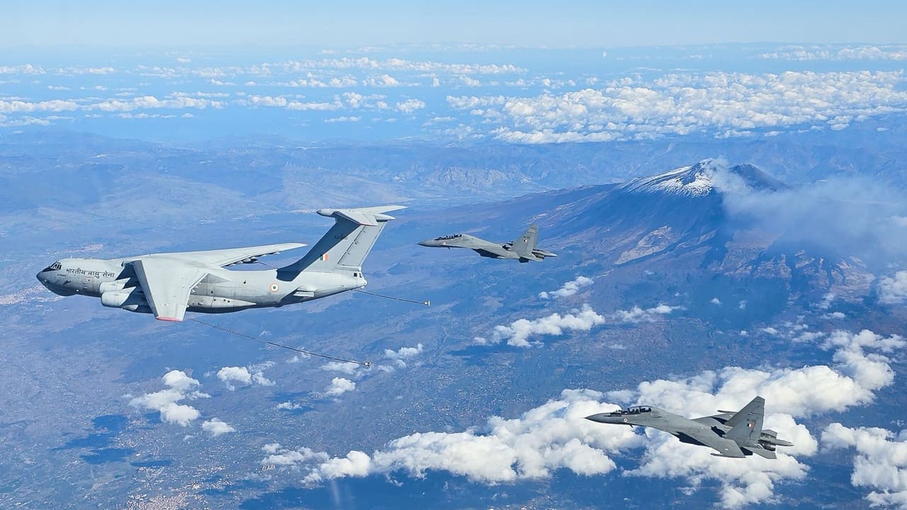 IAF Fighter Sukhoi-30MKI To Begin Exercise With French Air Force From ...