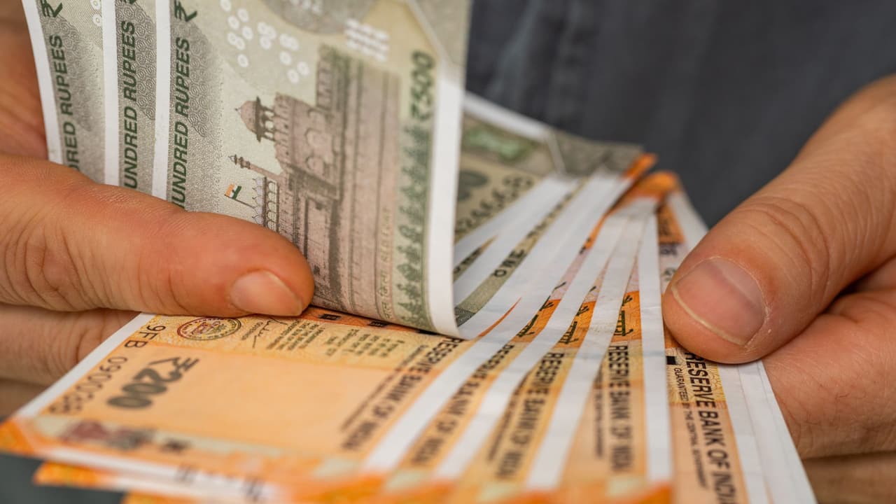 PPF Strategy: Turn Rs 12,500 per Month Into Rs 40 Lakh Corpus with Post Office Plan | Asianet ...