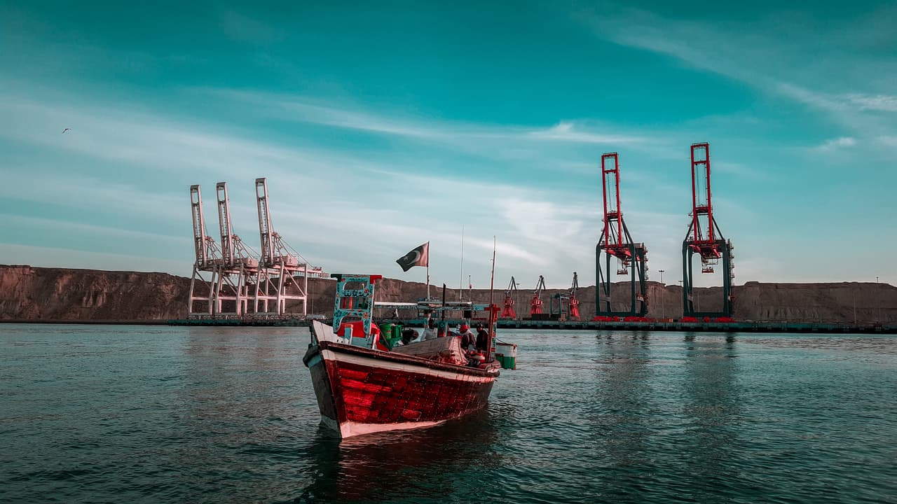 Gwadar Port or CPEC’s Dark Side? Lax Checks and Chinese Shipping Raise ...