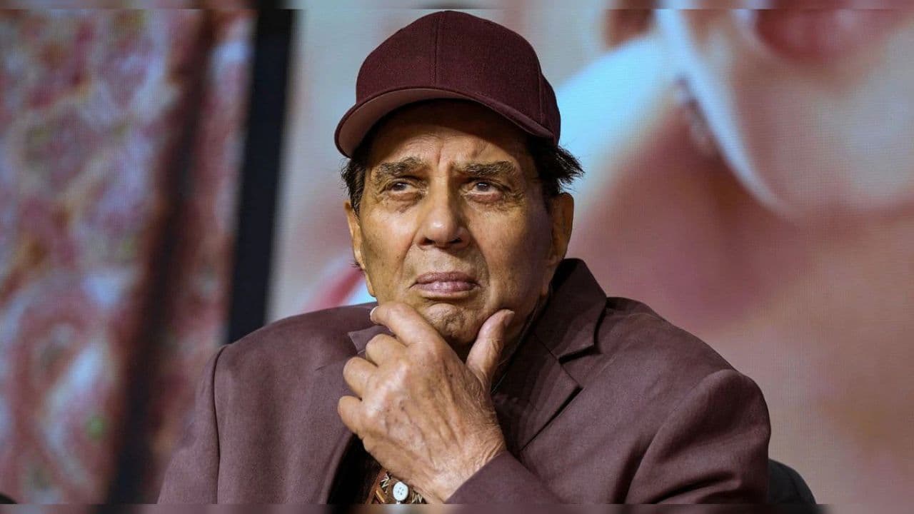 Dharmendra Death: 9 Celebs Passed Away In The Last 40 Days; Bollywood Mourns Losses | Asianet ...
