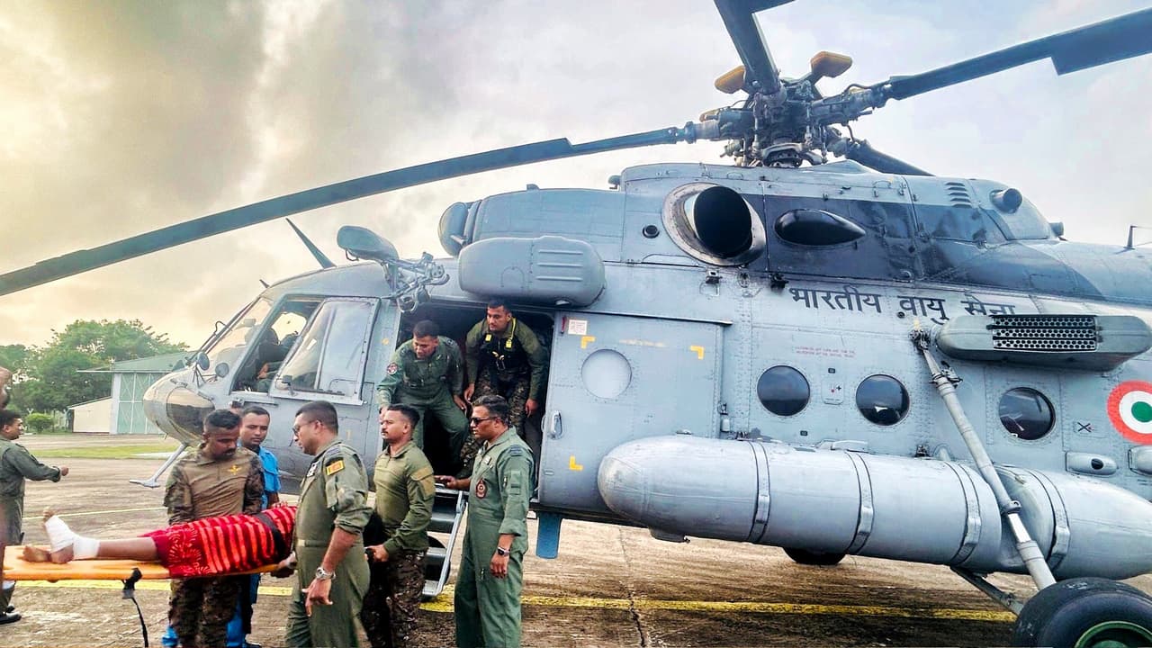 Cyclone Ditwah Chaos: How India’s Operation Sagar Bandhu Became a ...