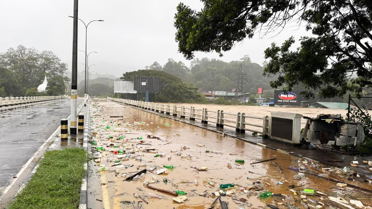 Chennai Weather LATEST Update: Chennai Schools Shut Today as Cyclone ...