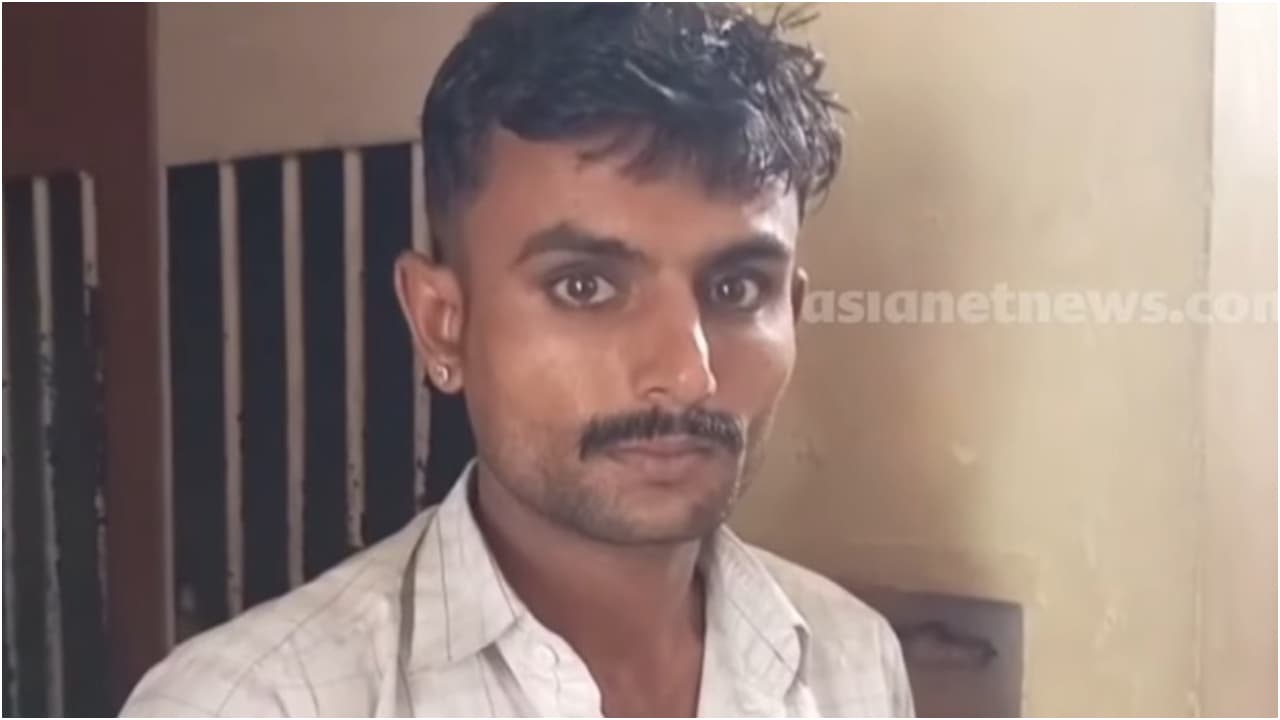 man flashes at minor girl arrest കൊല്ലത്ത് പെണ്‍കുട്ടിക്ക് നേരെ നഗ്നതാ ...