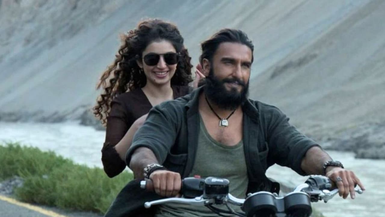 Ranveer Singh Emotional as Sara Arjun Applauds His Performance in ...