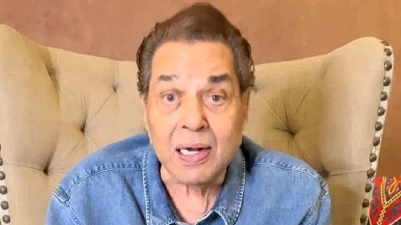 Dharmendra’s Last Video Goes Viral; His Emotional Words ‘Koi Galti Ho ...
