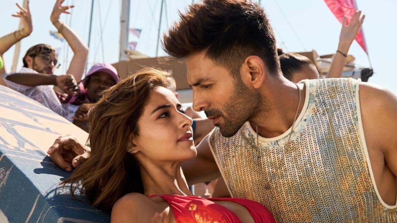 Tu Meri Main Tera Main Tera Tu Meri: Advance Booking Opens for Kartik ...