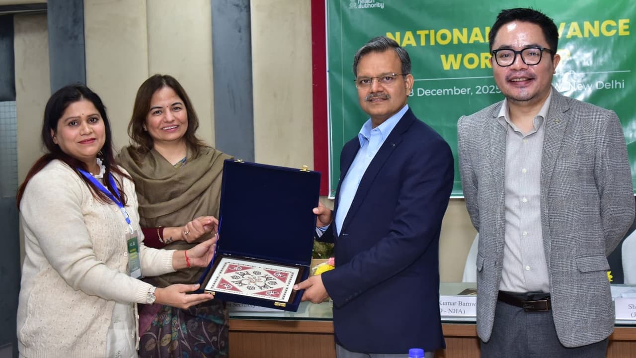 योगी सरकार के नेतृत्व में आयुष्मान भारत योजना में UP की बड़ी उपलब्धि ...