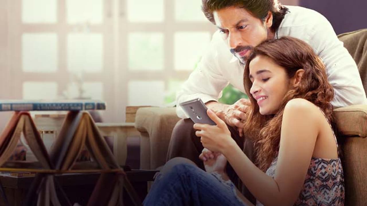 8 Must-Watch Movies on New Year Eve to Restart Your Life From Scratch ...