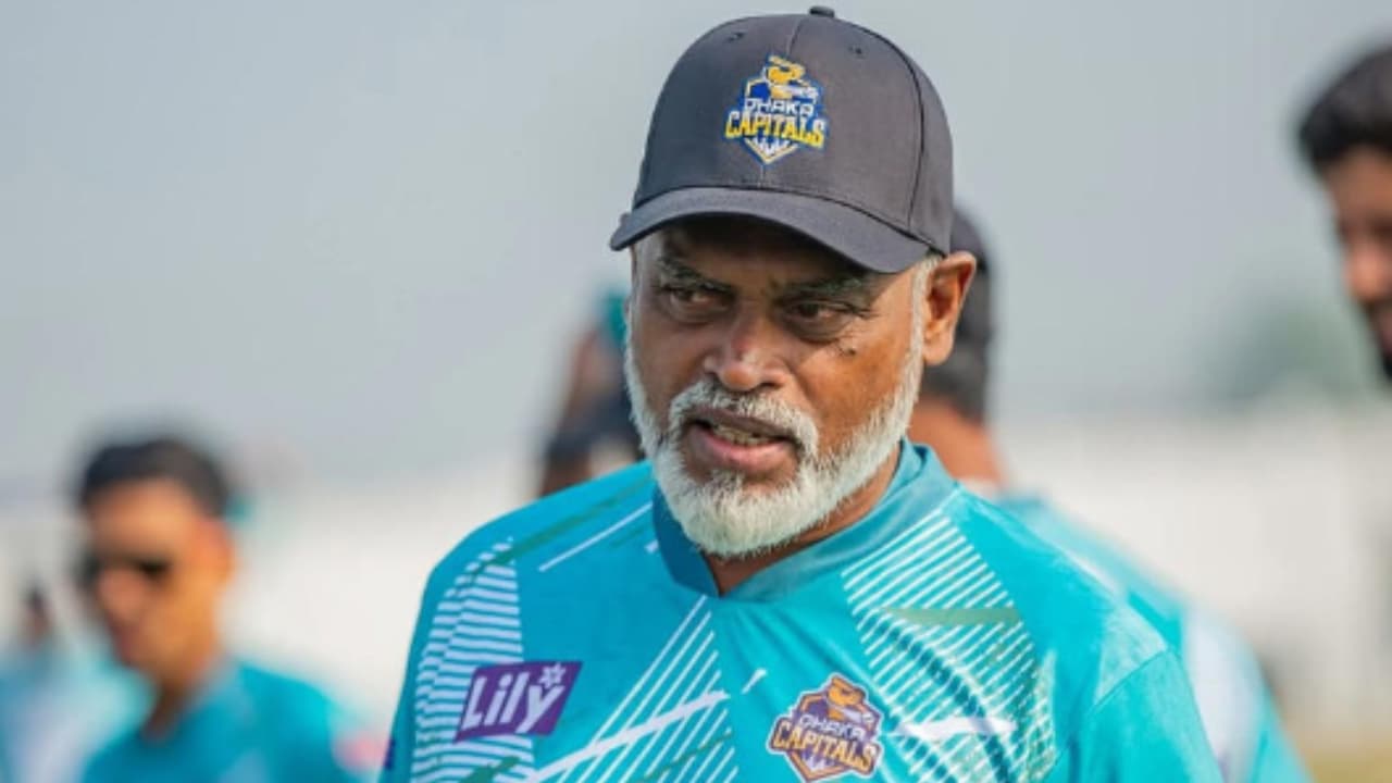 Who Was Mahbub Ali Zaki? Dhaka Capitals Coach Dies After Collapsing ...