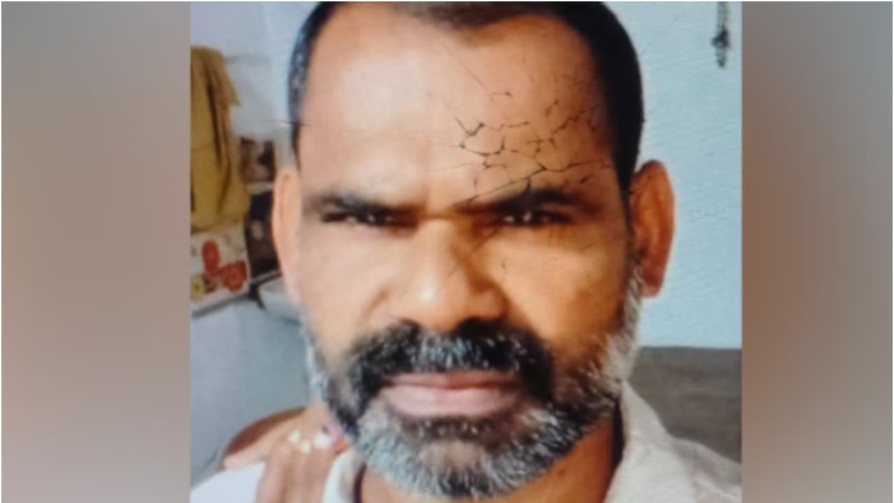 സ്വയം കഴുത്തു മുറിച്ച് വനത്തിലേക്ക് ഓടിപ്പോയ മധ്യവയസ്ക്കൻ ഉൾവനത്തി ...