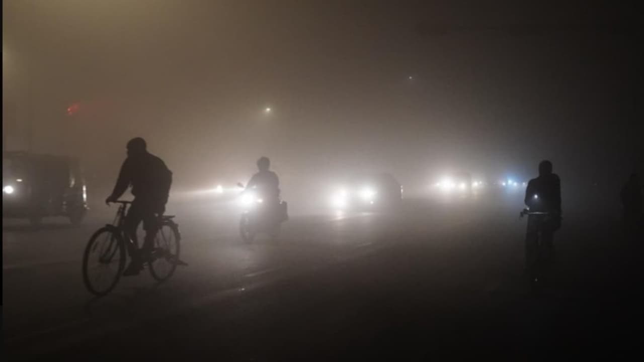 Lucknow Weather LATEST Update: Dense Fog, Severe Cold Wave Forecast ...