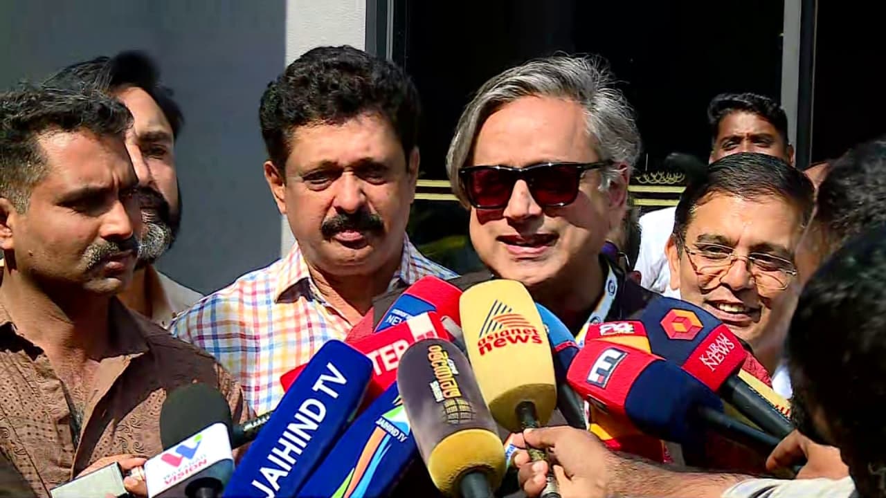 Shashi Tharoor Likely To Skip Key Congress Meet Amid Rift With Rahul ...