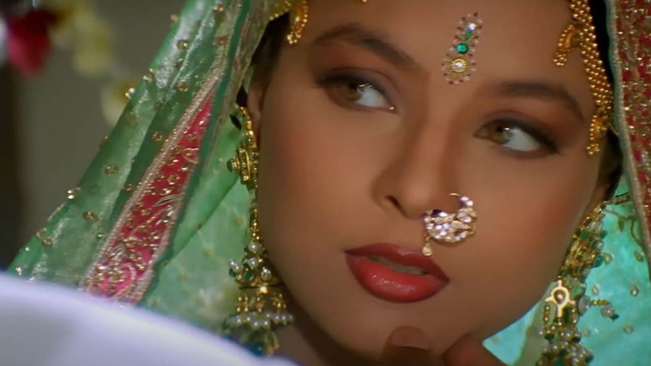 Border Actress Sharbani Mukherjee Is Cousin of Rani Mukherjee, Kajol ...