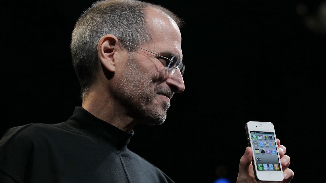 Why the 16-Year-Old iPhone 4 Is Being Listed for Up to ₹9 Lakh Online ...