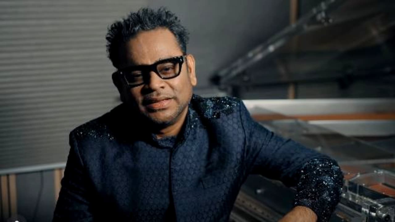 AR Rahman Controversy: 'ದೇಶಭಕ್ತಿ ಎಂಬುದು ಧರ್ಮದ ಅರ್ಧ ಭಾಗ'.. ರೆಹಮಾನ್ ಈ ...