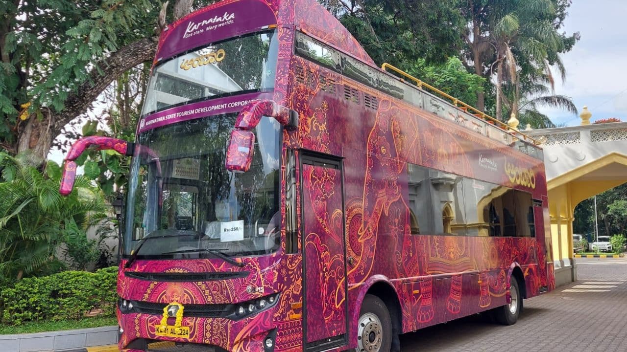 London-Style Double-Decker Bus Launched in Bengaluru: How Much Will It ...