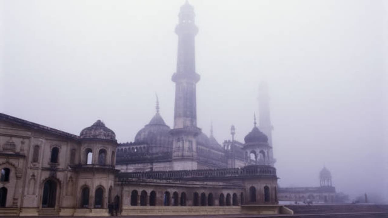 Lucknow Weather LATEST Update: Haze, Light Winds, and Pleasant ...