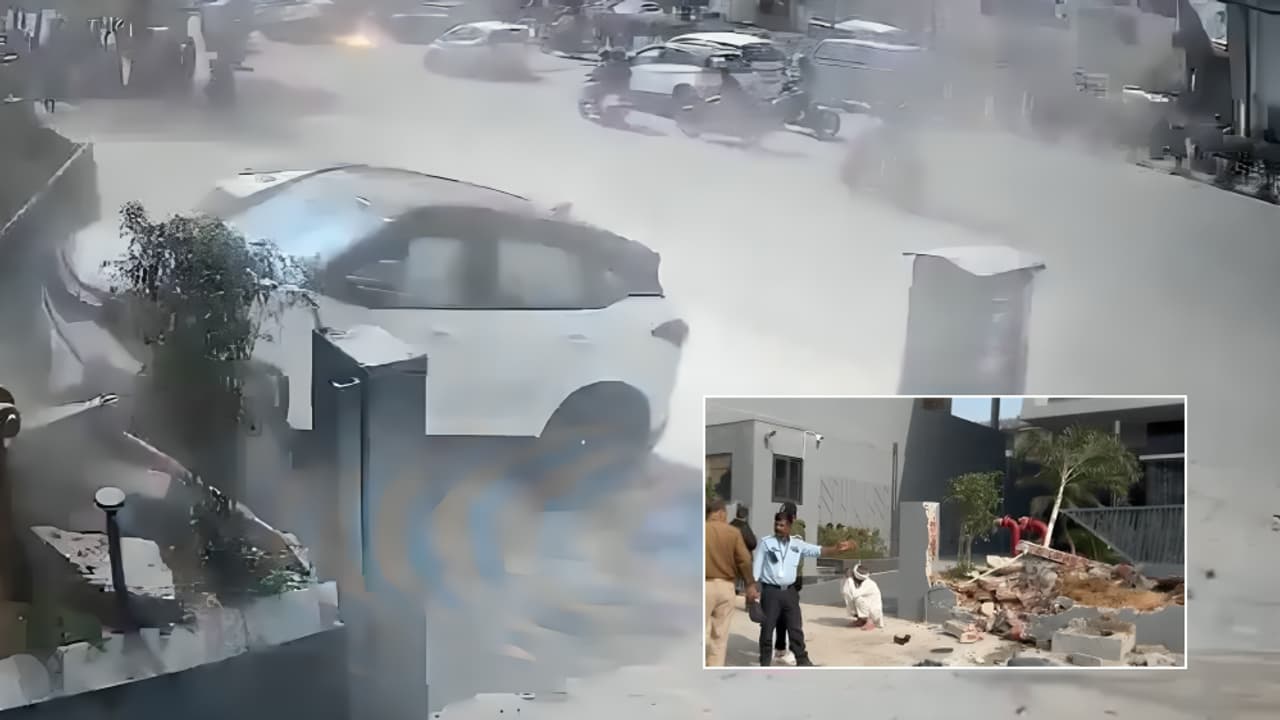Jaipur Car Crash Viral Video: Overspeeding Car Smashes Bikes and Cars ...