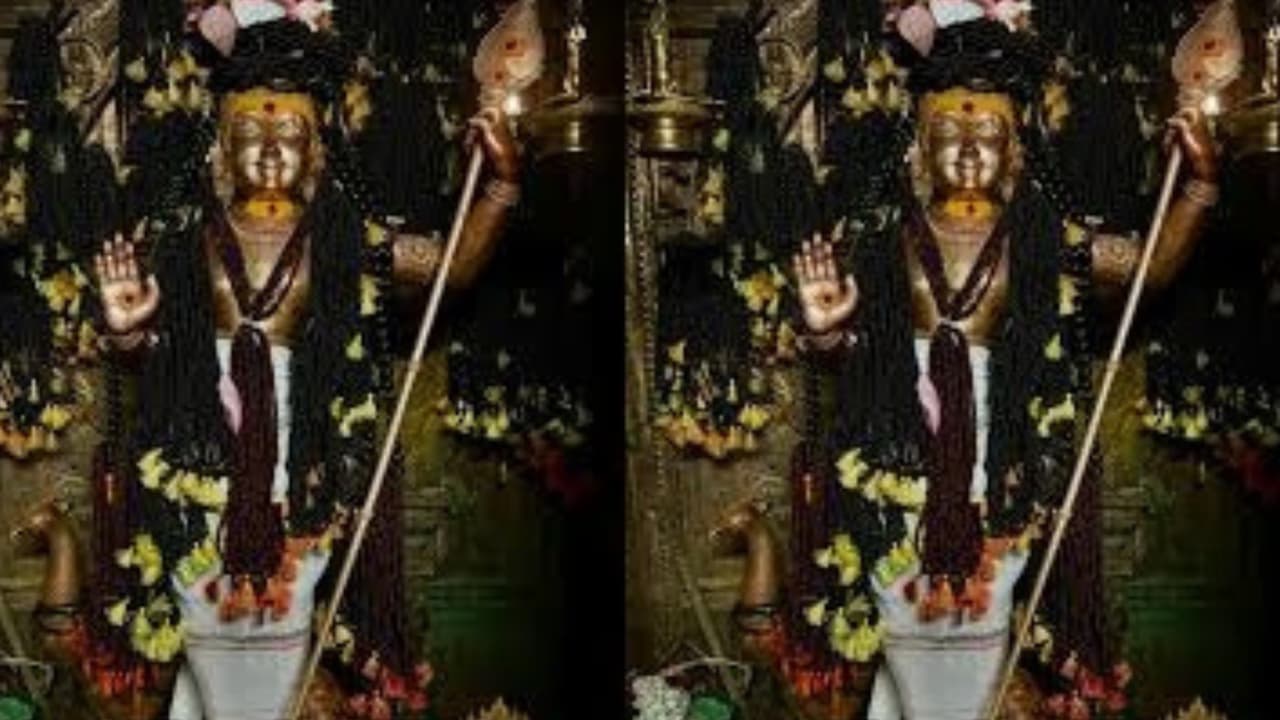 Karungali Malai benefits and prasadam in Tamil : கருங்காலி மாலைகளைப் ...