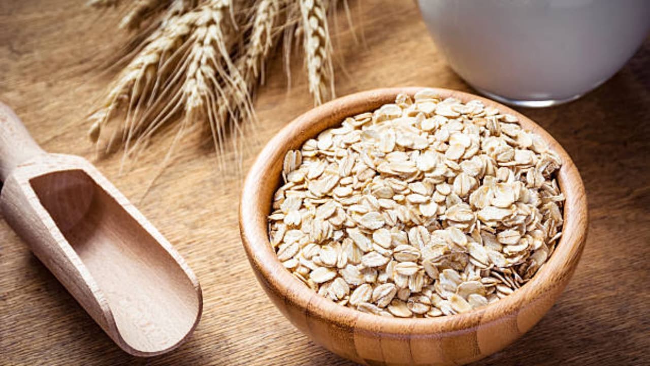 Oats Benefits: Eat Oats Twice a Week and See These Amazing Body Changes ...