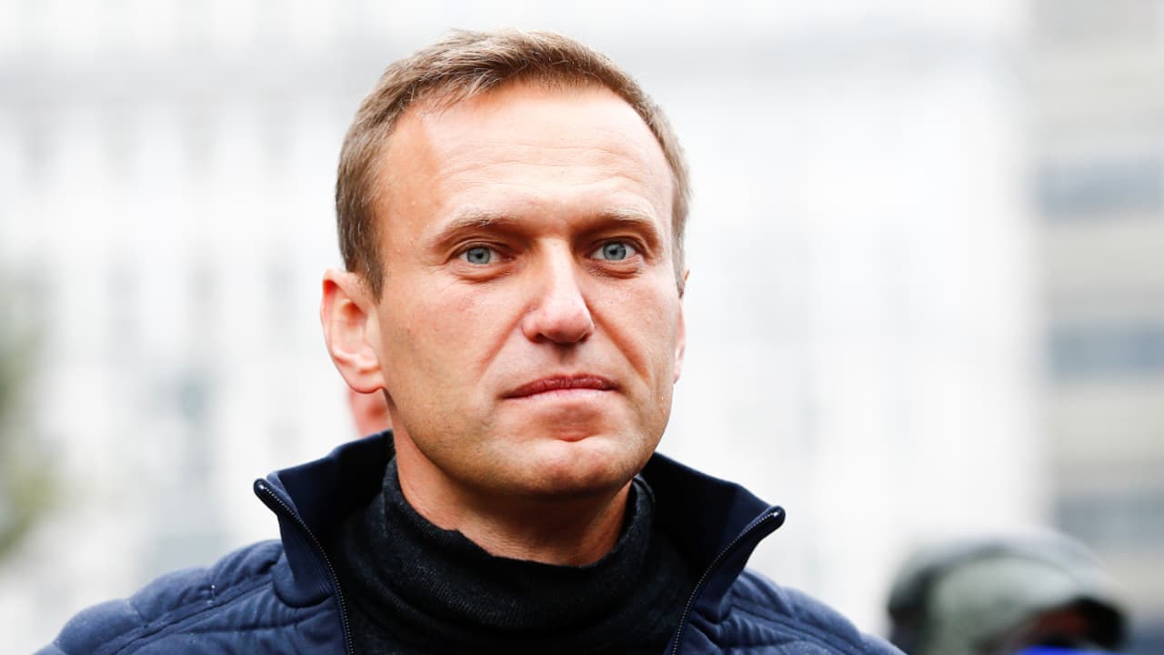 Alexei Navalny ‘Poisoned With Rare Toxin’, Russia To Blame: Five ...