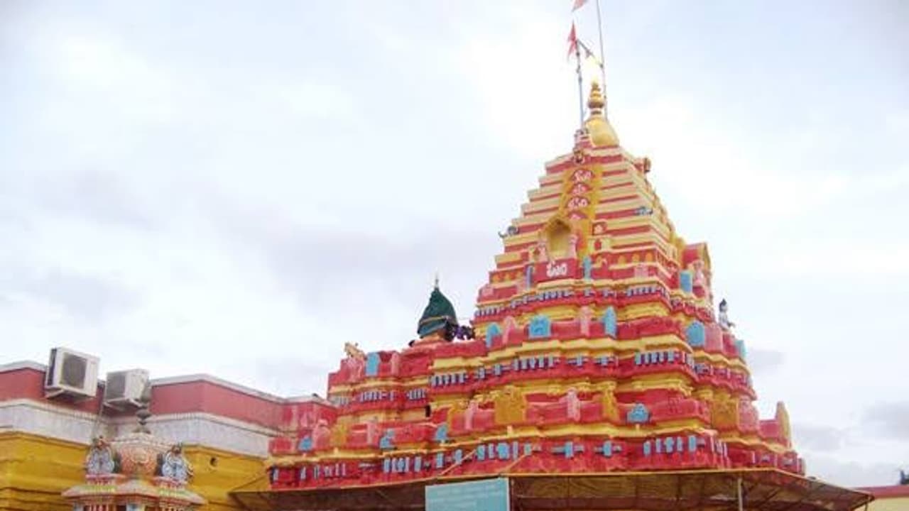 Karnataka: Savadatti Yellamma Temple Records ₹9.92 Crore in Devotee ...