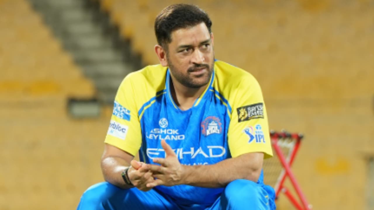 MS Dhoni: দিল্লির বিরুদ্ধেও খেলতে পারছেন না, কেকেআর ম্যাচে দলে ফিরবেন ...