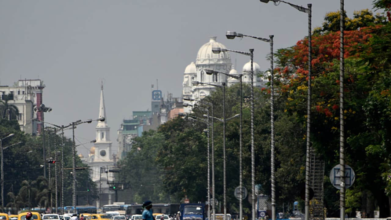 Kolkata Weather LATEST Update: Rain Alert Issued For THESE Districts of ...