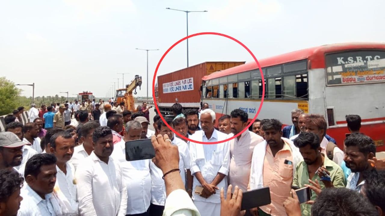 KSRTC Bus Collides With Stationary Lorry on NH-48 in Tumakuru, 35 ...