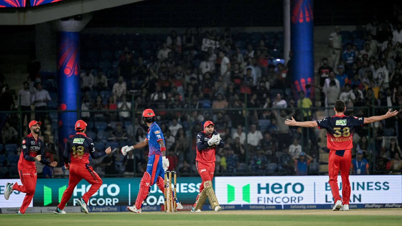 Fans at Arun Jaitley Stadium Troll RCB With Wild “49” Chants After DC ...